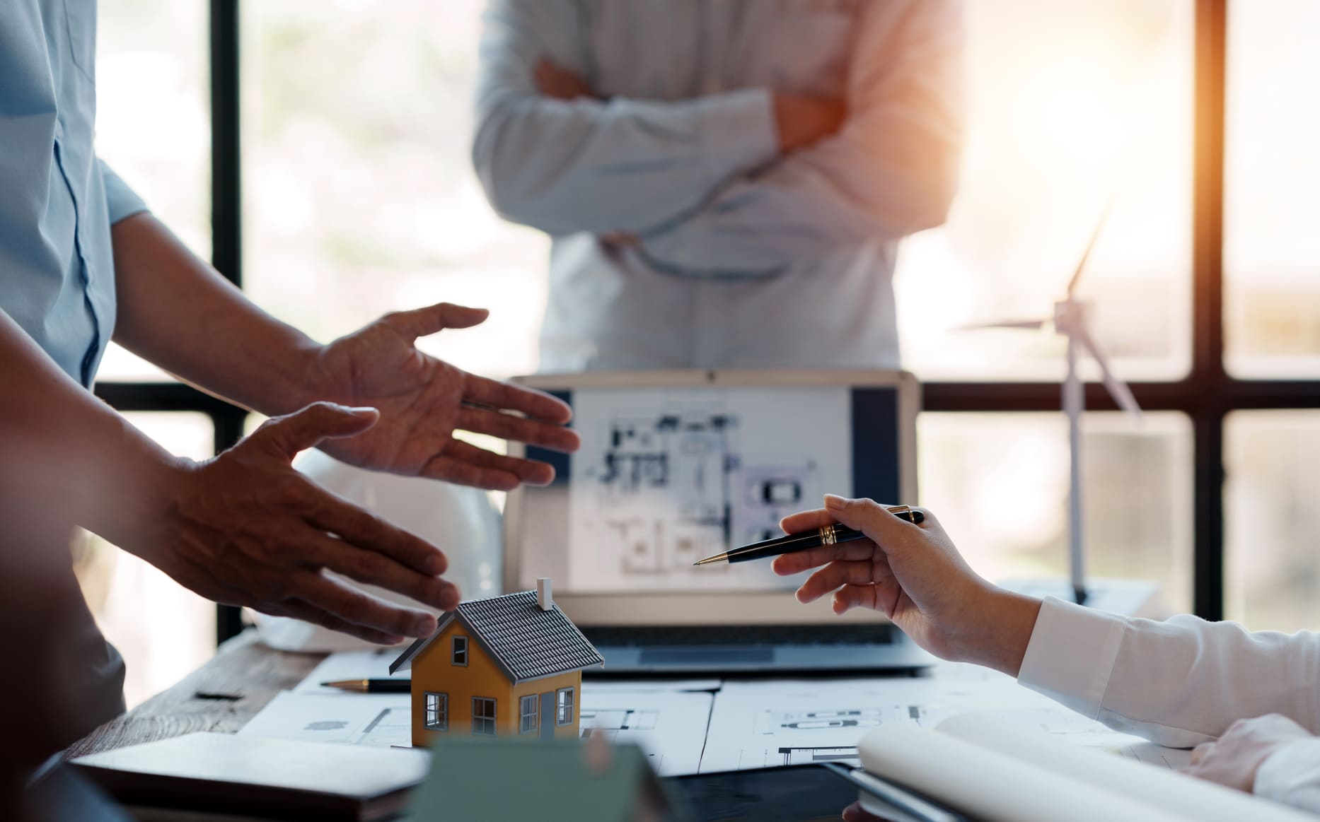 Pengertian Aset Tetap: Jenis, Karakteristik, dan Contohnya