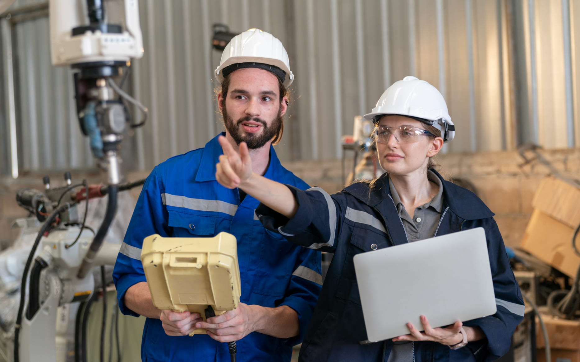 Software Material Control: Arti, Fungsi, dan Fitur Utamanya