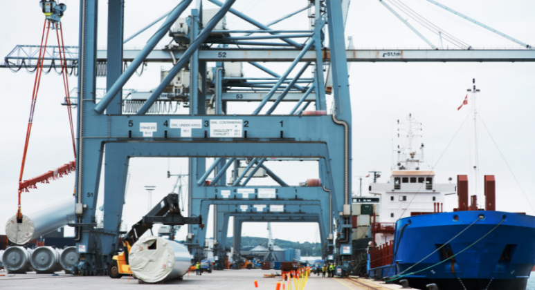 Port of Loading: Arti, Fungsi, dan Perannya