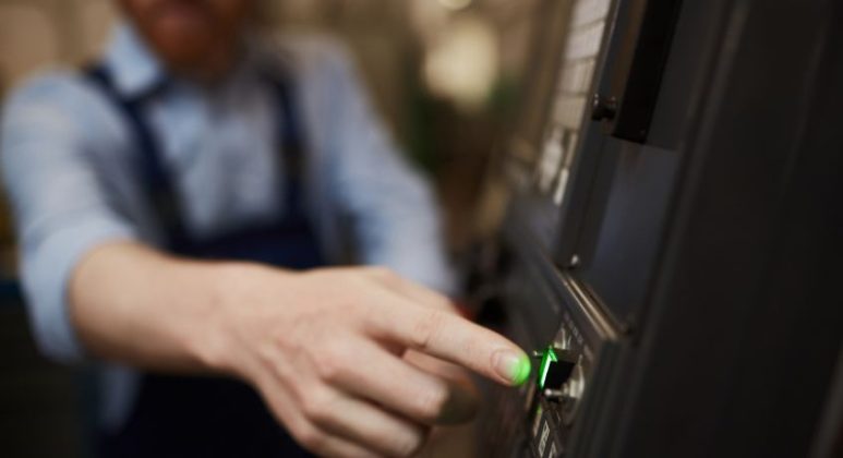 Absen Fingerprint: Pengertian, Jenis, dan Cara Kerjanya