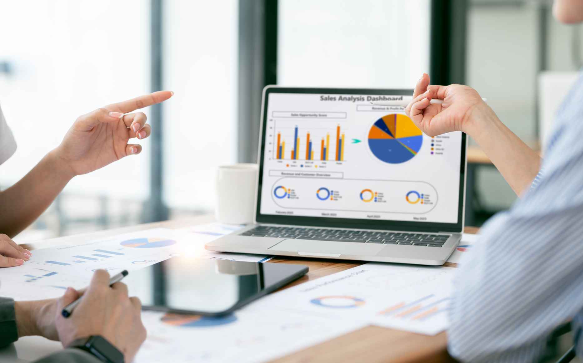 Sales Tracking System Mudah Pantau Penjualan Secara Real-Time