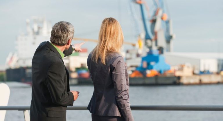 Mengenal Time Charter dan Bedanya dengan Freight Charter