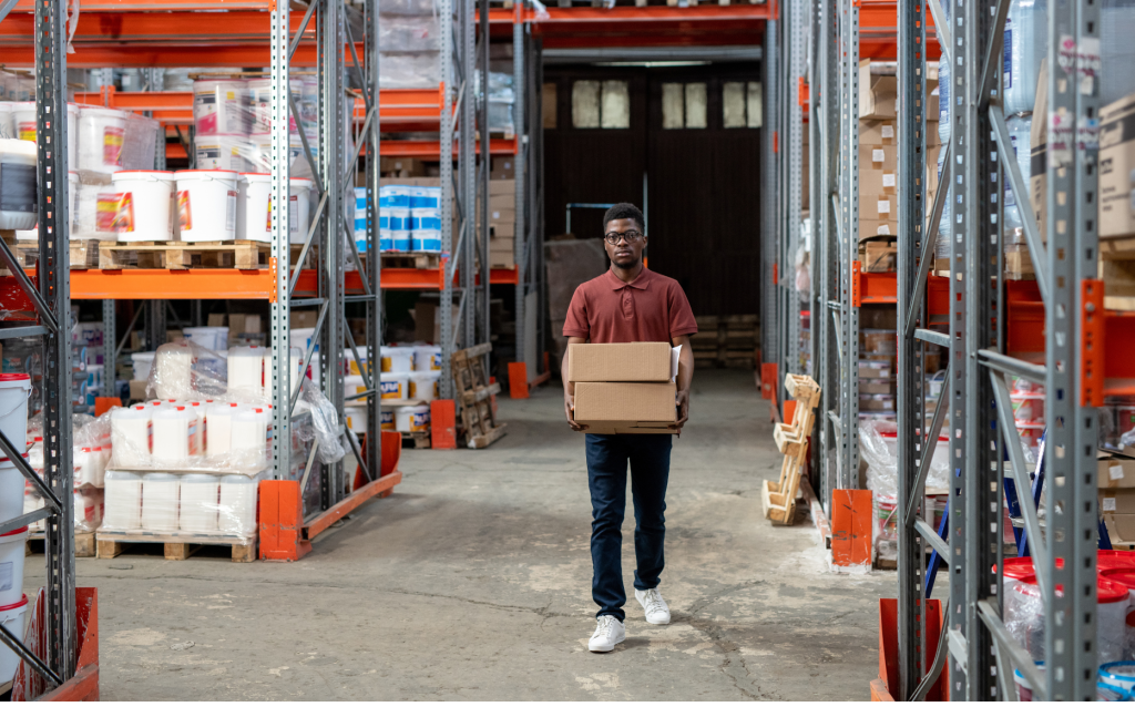 Warehouse Return: Pengertian, Tantangan dan Caranya