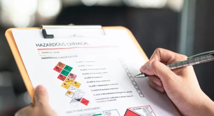MSDS: Arti dan Perannya dalam Proses Logistik