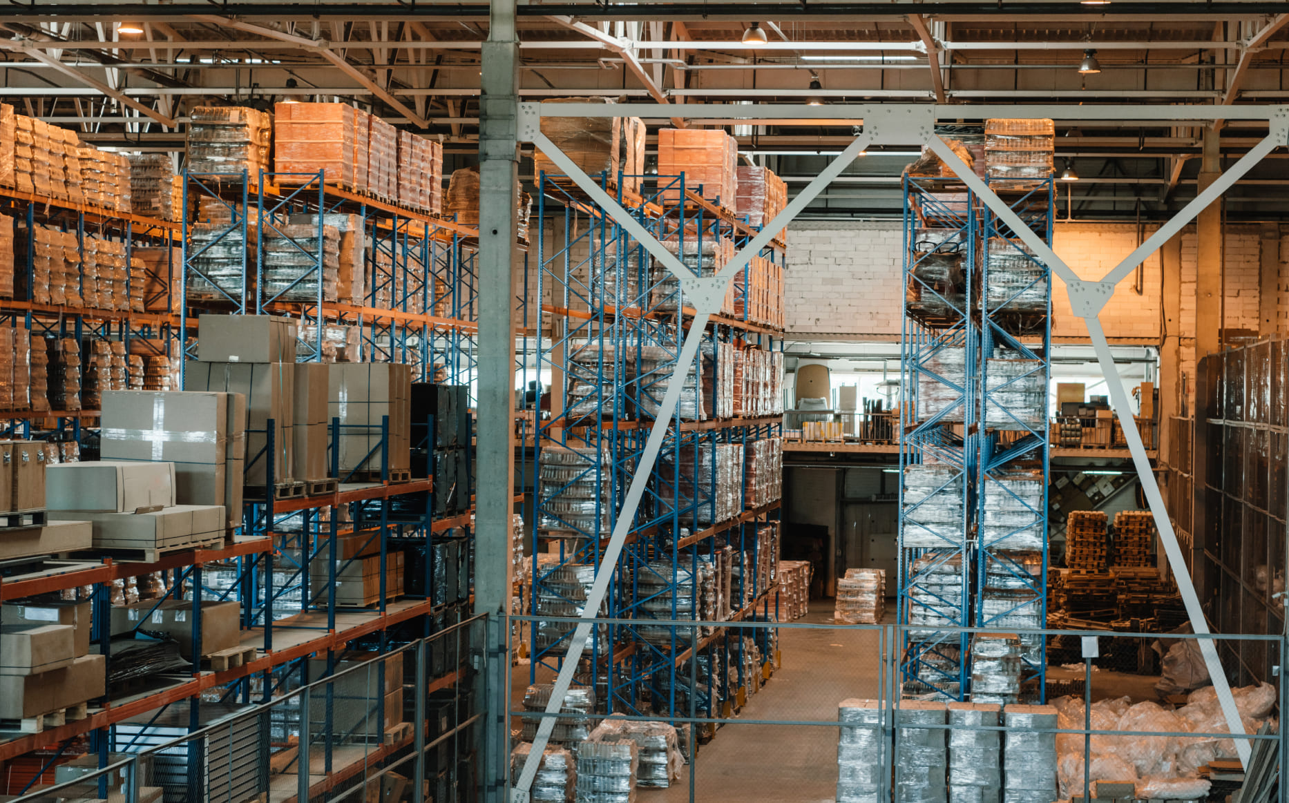 Wajib Tahu! 5 Metode Penyimpanan Barang di Gudang