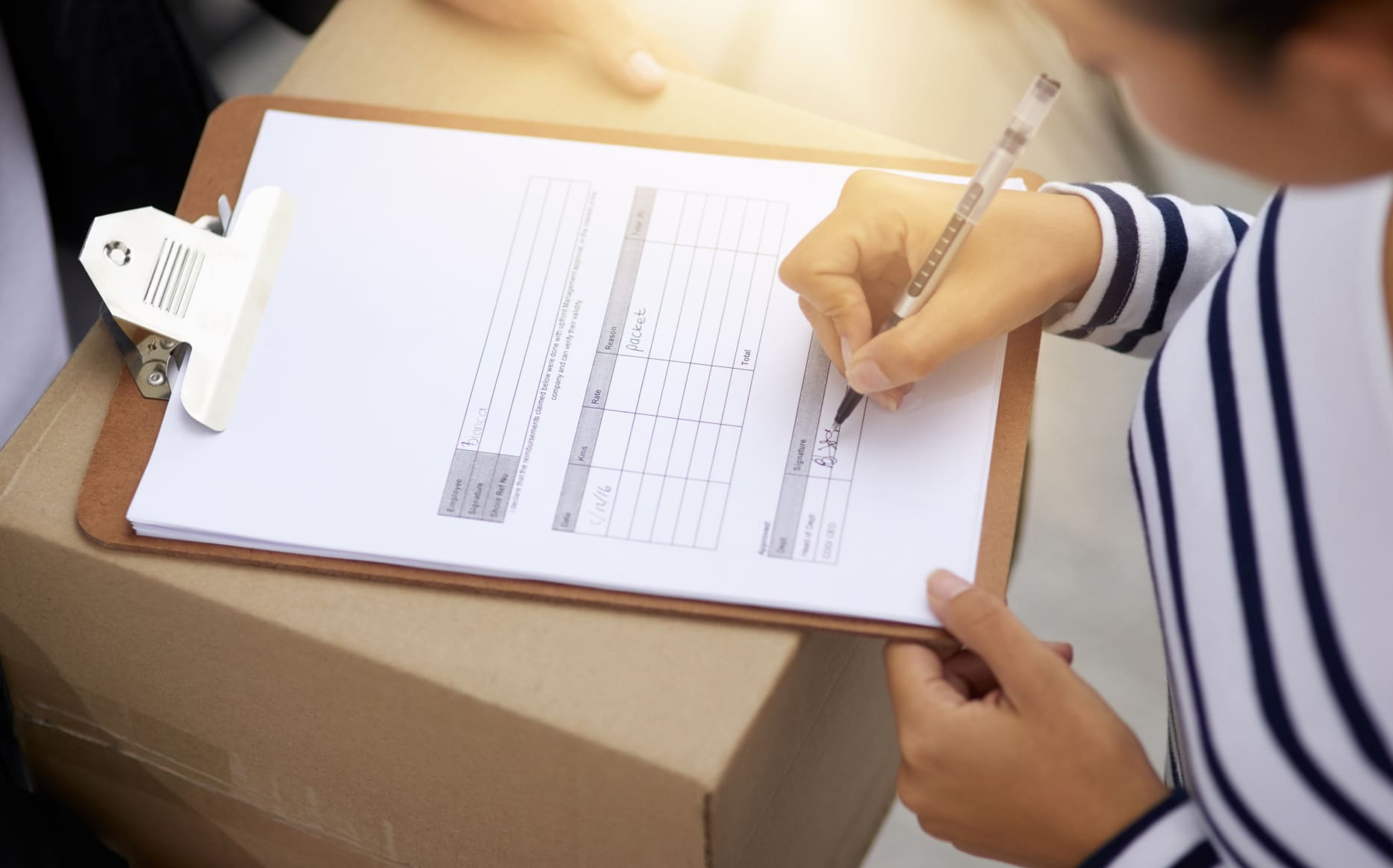 Contoh Format Surat Pengeluaran Barang dari Gudang